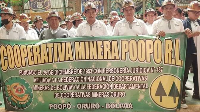 En sus 69 años de vida la cooperativa Poopó R.L recibió homenaje de ...