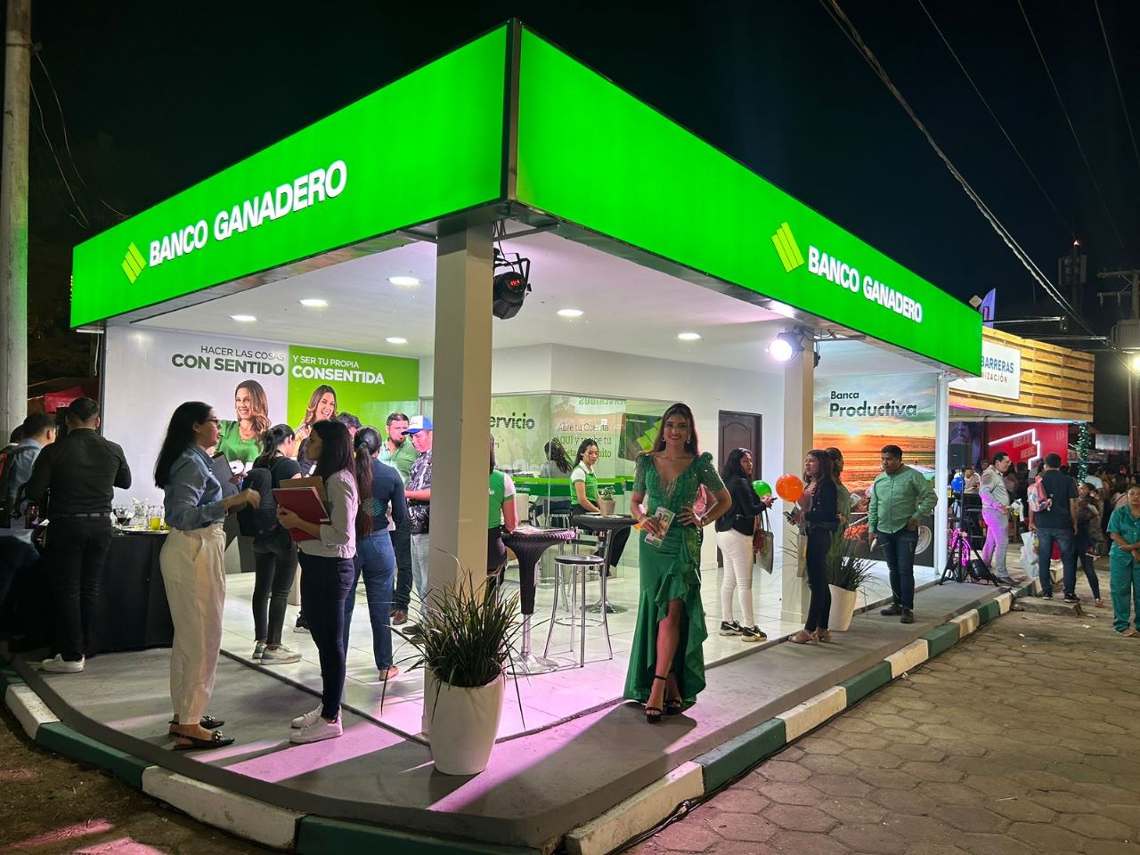 𝐁𝐚𝐧𝐜𝐨 𝐆𝐚𝐧𝐚𝐝𝐞𝐫𝐨 𝐢𝐦𝐩𝐮𝐥𝐬𝐚 𝐞𝐥 𝐚𝐡𝐨𝐫𝐫𝐨 𝐲 𝐧𝐞𝐠𝐨𝐜𝐢𝐨𝐬 𝐚𝐠𝐫𝐨𝐩𝐫𝐨𝐝𝐮𝐜𝐭𝐢𝐯𝐨𝐬 𝐞𝐧 𝐥𝐚 𝟑𝟎 ...